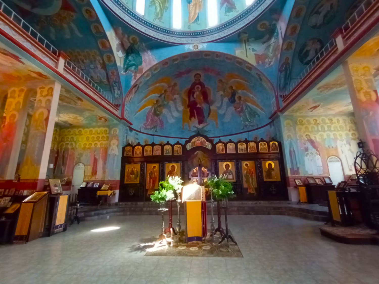 El Templo Ortodoxo de la Santísima Trinidad, una joya arquitectónica a ...